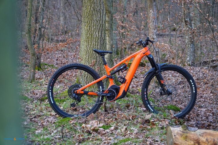 Whyte E-160 RSX 29er – spaßiges E-Trailbike mit smartem System im Test ...