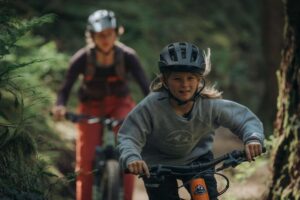Rocky Mountain 2025 – neues Reaper Powerplay E-MTB für Kids kommt mit Dyname S4 Antrieb ...