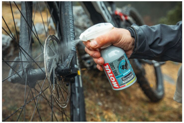 Motul stellt seine neuen Bike Care Produkte vor - Pedelecs und E-Bikes