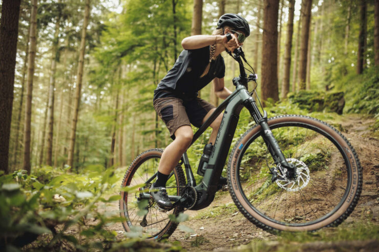 Centurion 2025 – neues Backfire R E-Hardtail für Touren und Trails vorgestellt - Pedelecs und E ...
